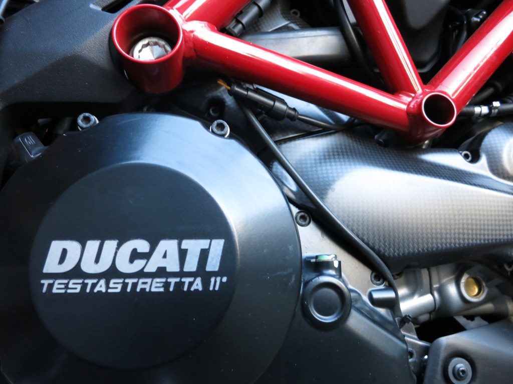 Ducati’s Desmodromic Variable Timing (DVT) for the 2015 Multistrada | I ...
